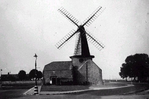 Photo of the mill c1945 | West Blatchington windmill | My Brighton and Hove